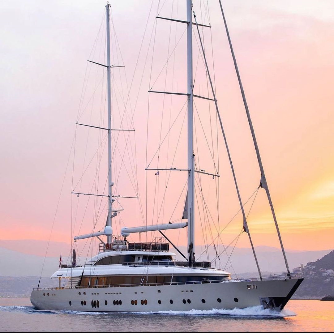 Sailing Yachts for Sale - Yacht Market